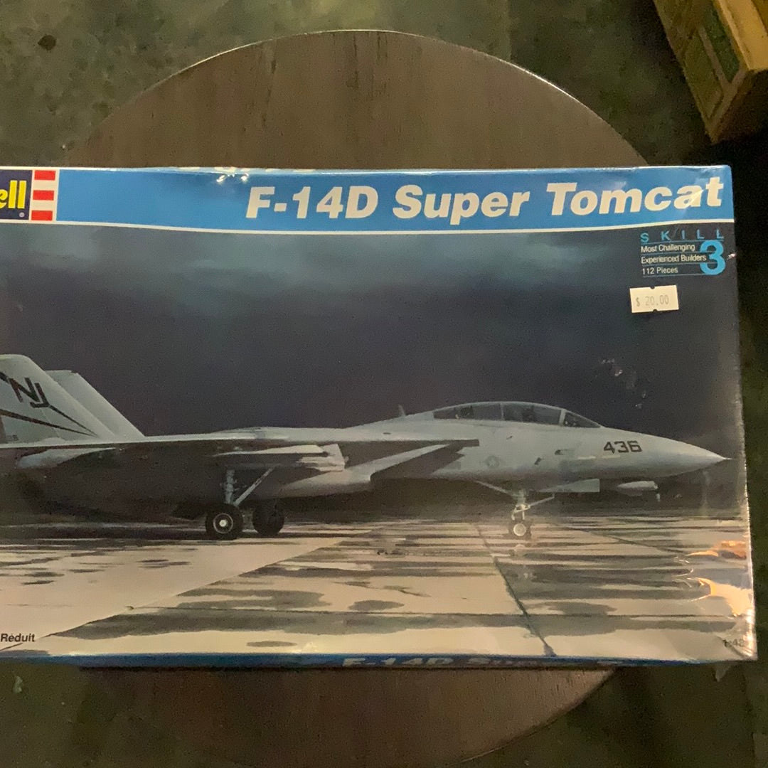 Revell F 14 super tomcat – Warehouse Comics, Cards & Gaming